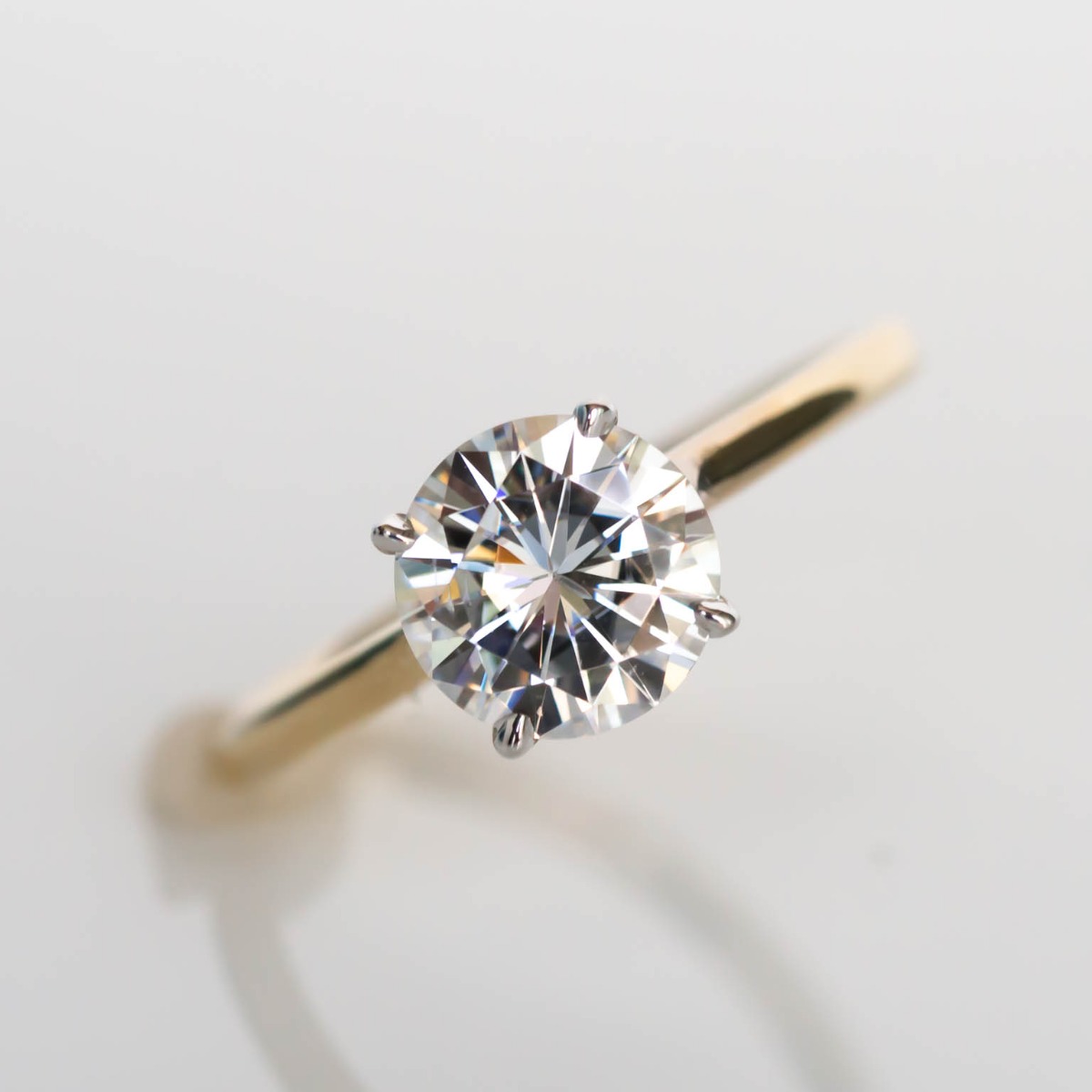 DBK Classic Oval Solitaire Setting With Diamond Basket & Bridge